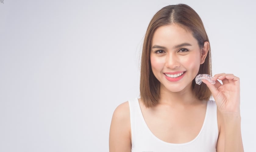 Complete Guide to Invisalign with a Crown - Everything You Need to Know